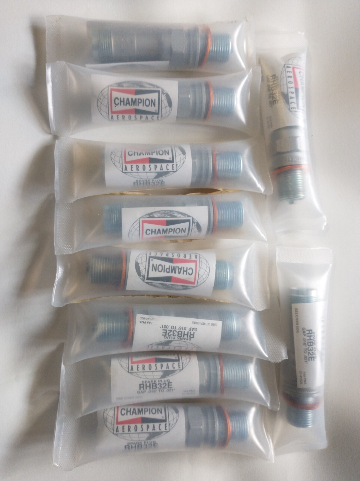 Champion Aircraft Sparkplugs (10) RHB32E NEW in sealed tubes | eBay