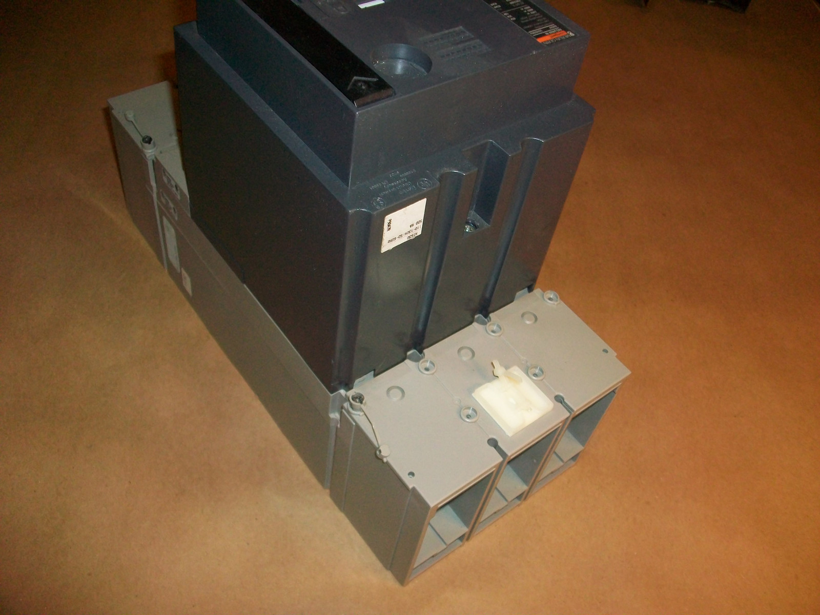 Merlin Gerin Sqare D Circuit Breaker NSJ400N 400amp | eBay