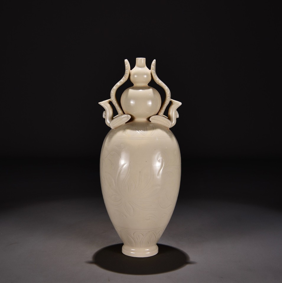 Chinese Antique Song Dynasty Ding Ware Ancient Porcelain Carved Flower ...