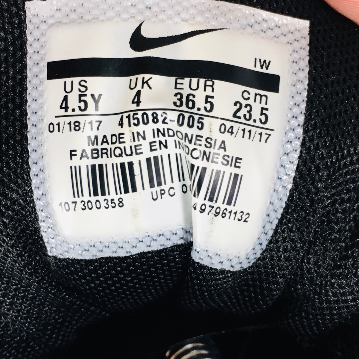 Size 4.5 (GS) - Nike Air More Uptempo Low Tri-Color for sale Size 4.5 (GS) - Nike Air More Uptempo Low Tri-Color for sale