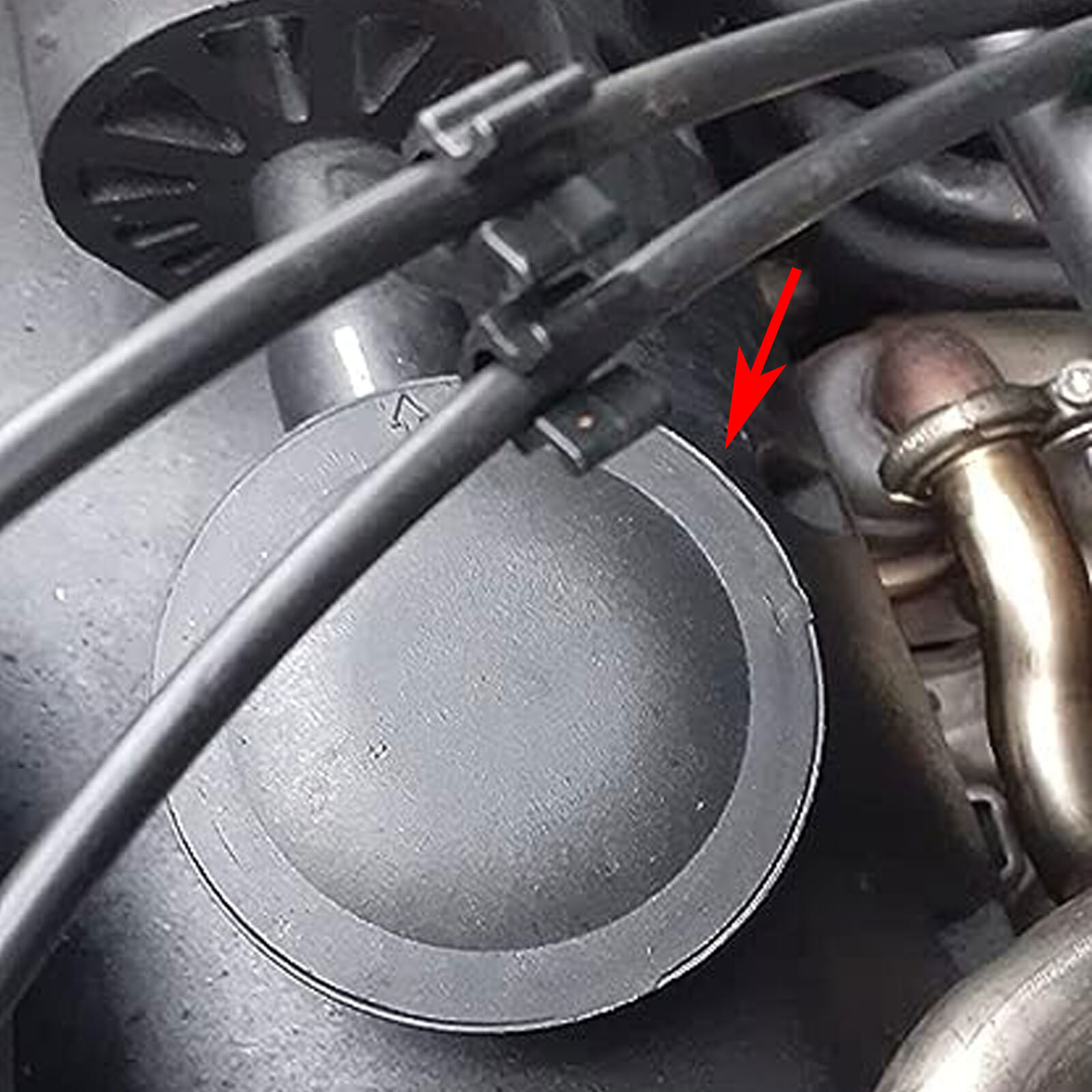 06A129101D For AUDI A4 A6 TT VW Golf Crankcase Pressure Breather PCV ...