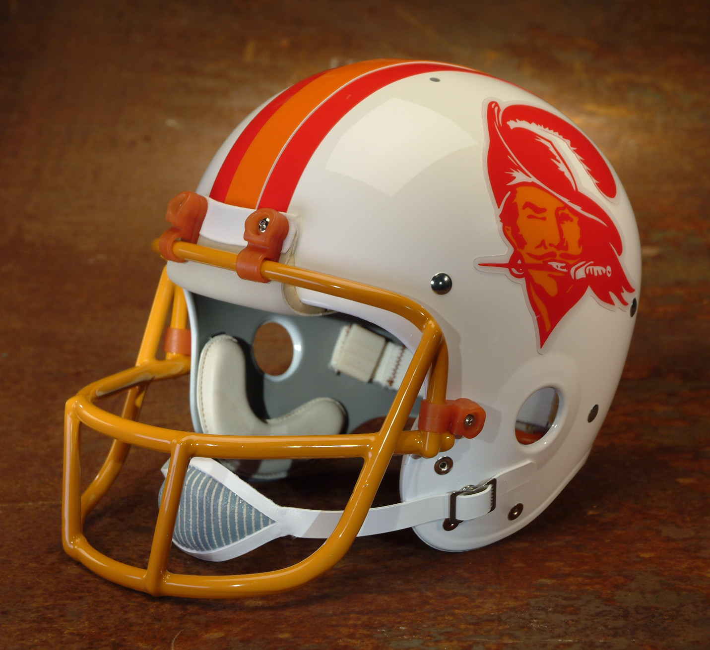 Tampa Bay Buccaneers style NFL Vintage Football Helmet - DOUG WILLIAMS ...