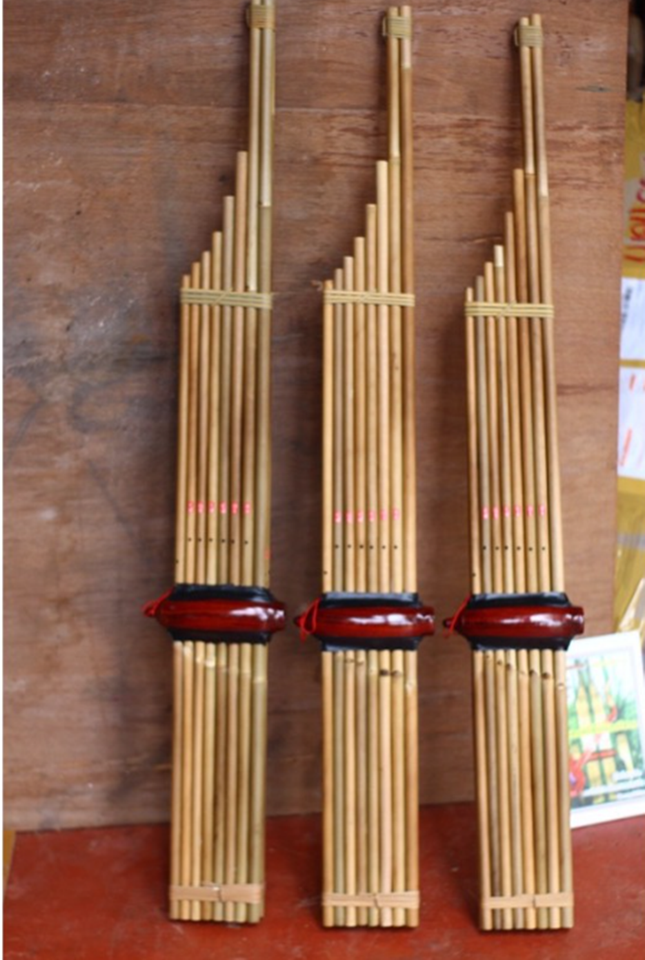 Thai Laos Khaen Bamboo Isan Instrument Musical Organ Mouth Traditional ...