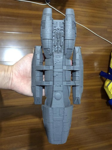 Handmade Battlestar Galactica Spaceship Model Resin Spacecraft Figure ...
