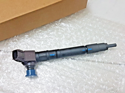 Denso Common Rail Injector 23670-0E020 295700-0560 For Toyota Hilux 2GD ...
