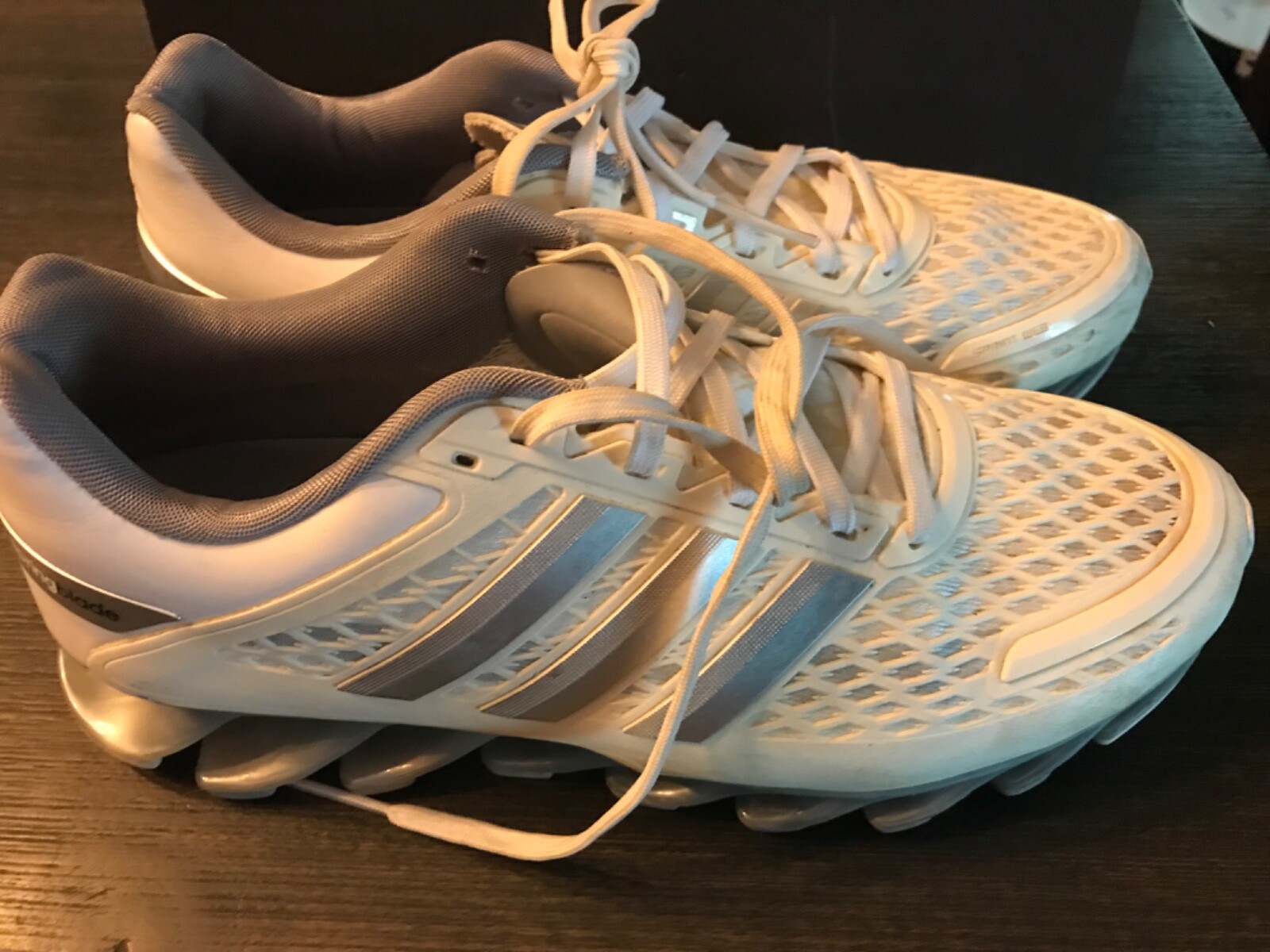 Adidas Springboard Razor Running Mens Shoes Sz 6 White Metallic Silver ...