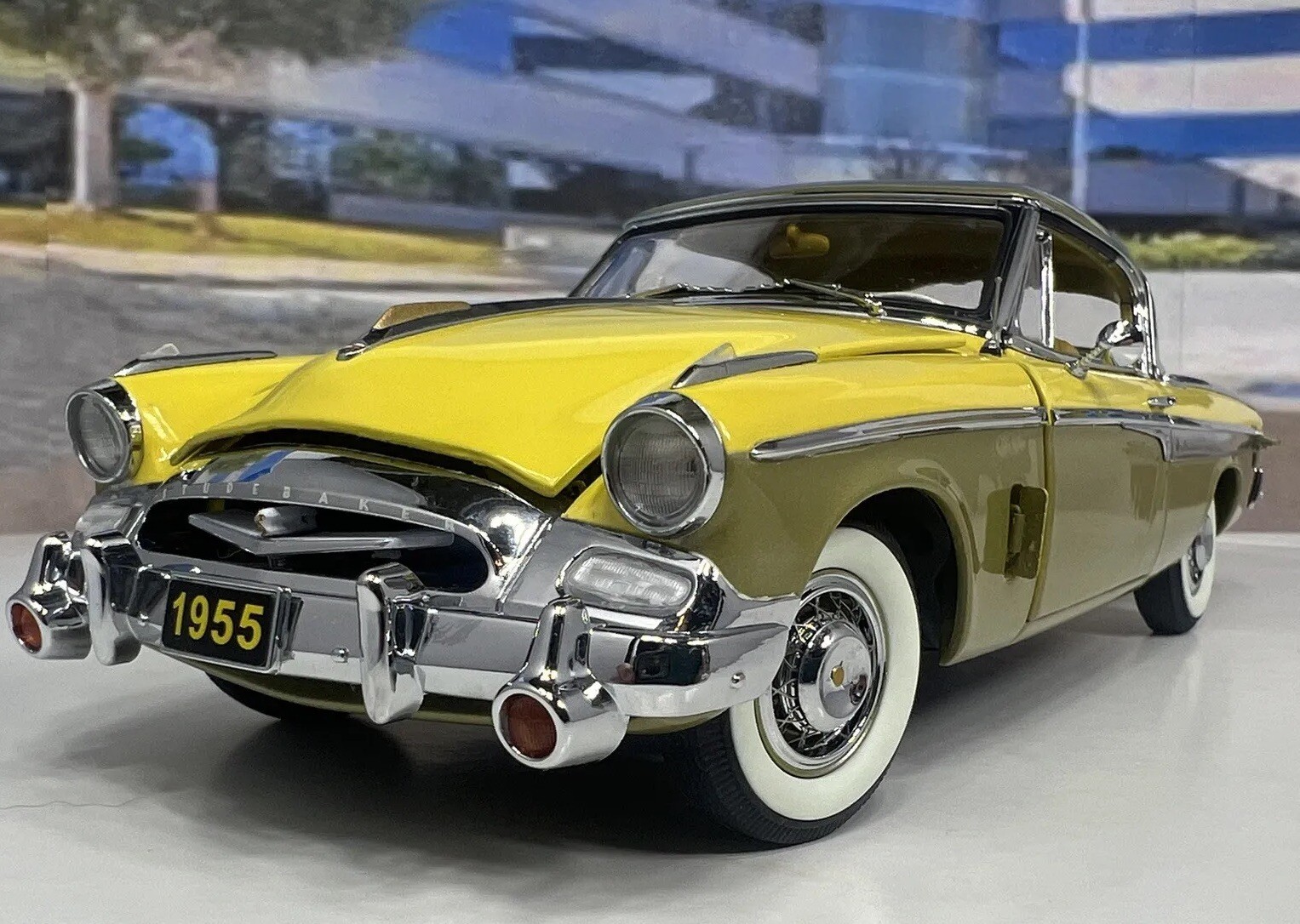 Danbury Mint 1955 Studebaker President Speedster Yellow Green 1:24 LE ...