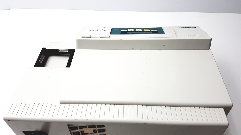 Molecular Devices SpectraMAX Plus 384 Microplate Reader ...