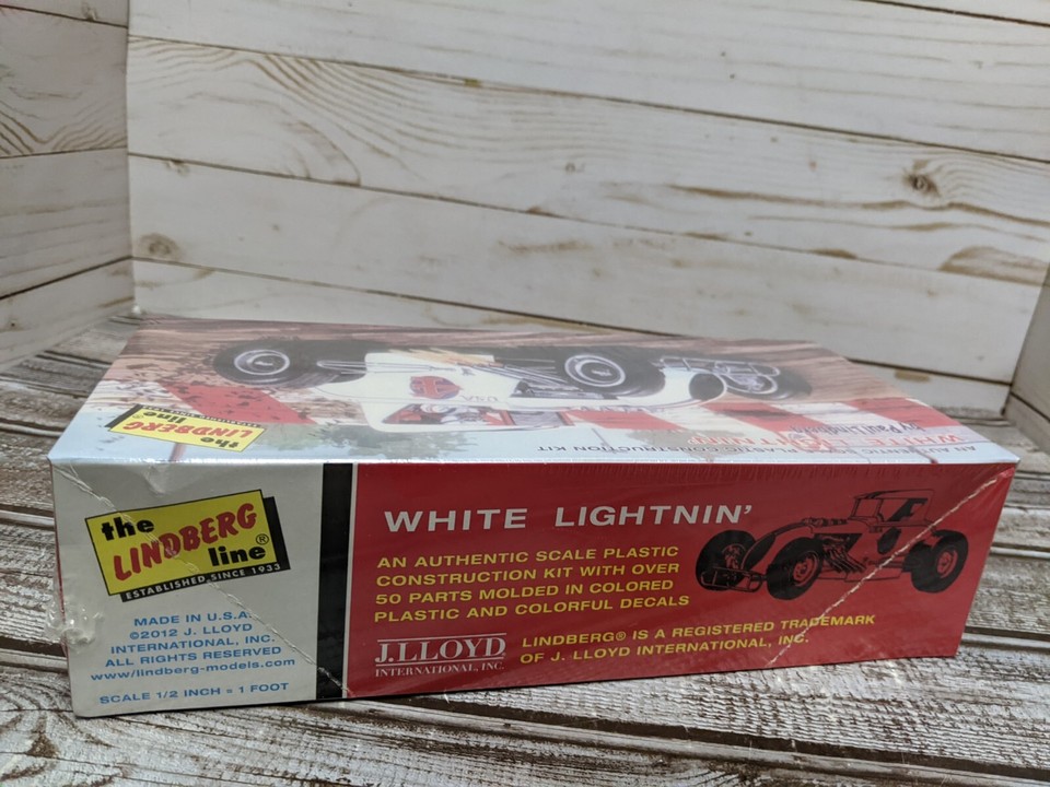 The Lindberg Line White Lightnin Dirt Modified Race Car Plastic Model ...