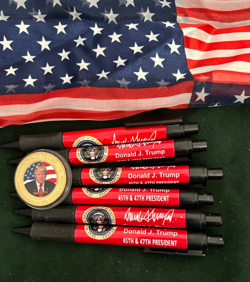 TRUMP COIN CHALLENGE PRESIDENT INAUGURAL EAGLE SEAL GOLD ENAMEL ...