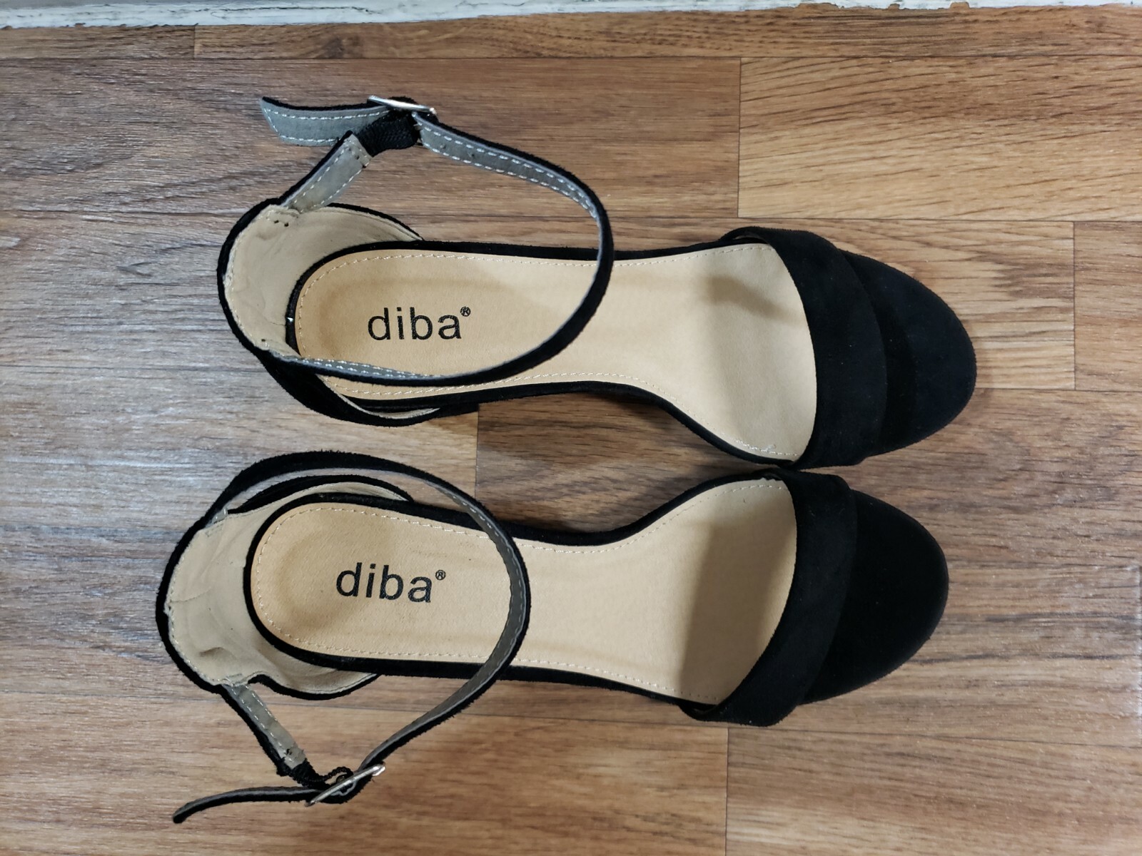 Diba Ankle Strap High Heel Sandal Shoes Size 7.5 - Gem