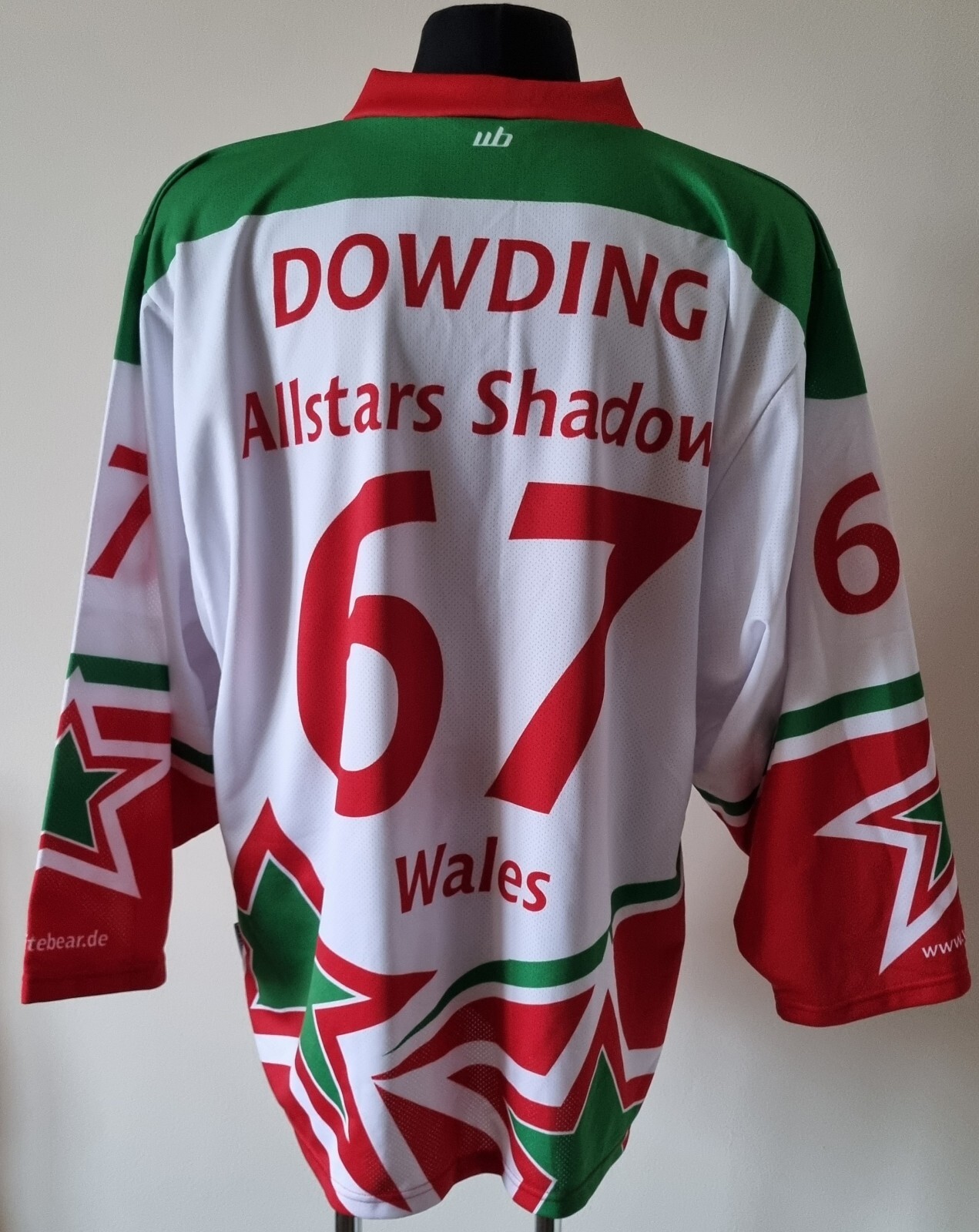 Wales hockey Allstars Shadows whitebear jersey #67 Dowding size Extra ...