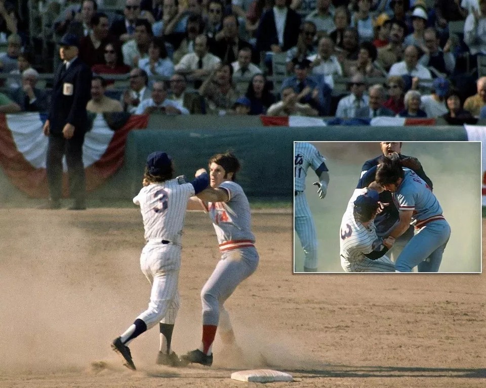 Pete Rose & Bud Harrelson Fight Cincinnati Reds Baseball Mlb 8x10 PHOTO ...