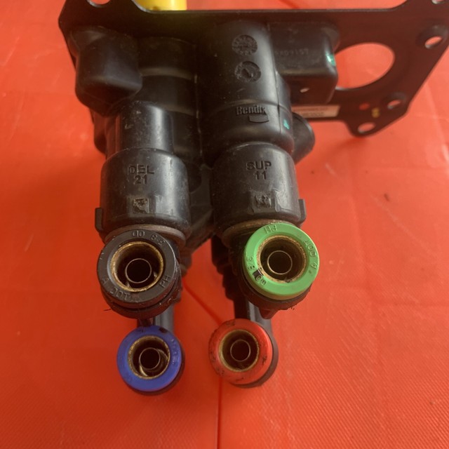 Bendix Pp-dc PPDC Dash Control Brake Valve 112725 for sale online | eBay