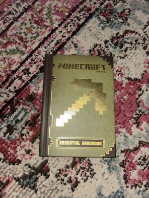 Minecraft : Essential Handbook by Jordan Maron, Stephanie Milton and ...