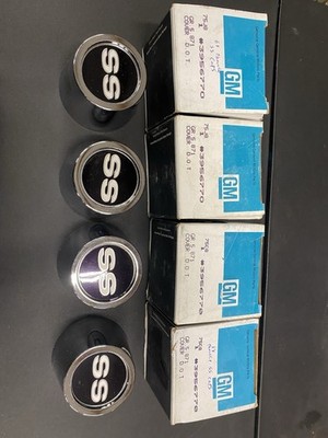 NOS GM Chevrolet 1969 1970 Camaro Chevelle Nova SS wheel center caps ...