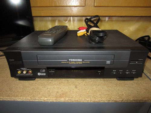 Toshiba W-528 VHS VCR Player Recorder W/ Remote & RCA Cable 4-Head HIFI ...