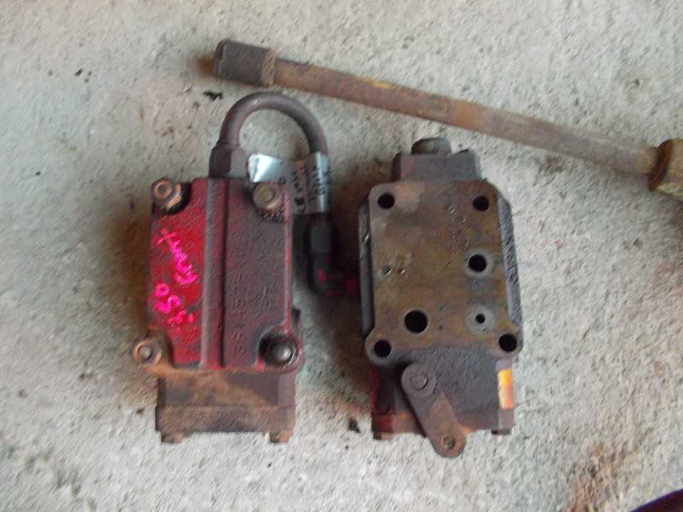Farmall 350 IH Tractor Behlin power steering COMPLETE set up w ...