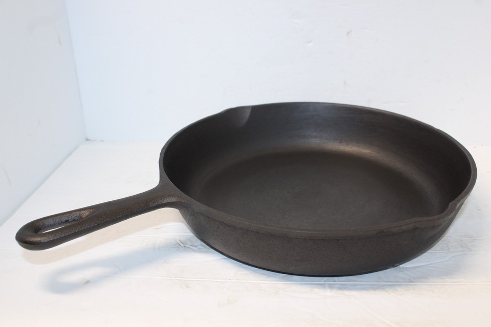 Birmingham Stove & Range BSR Cast Iron Skillet No. 8, 10 5/8" Double ...