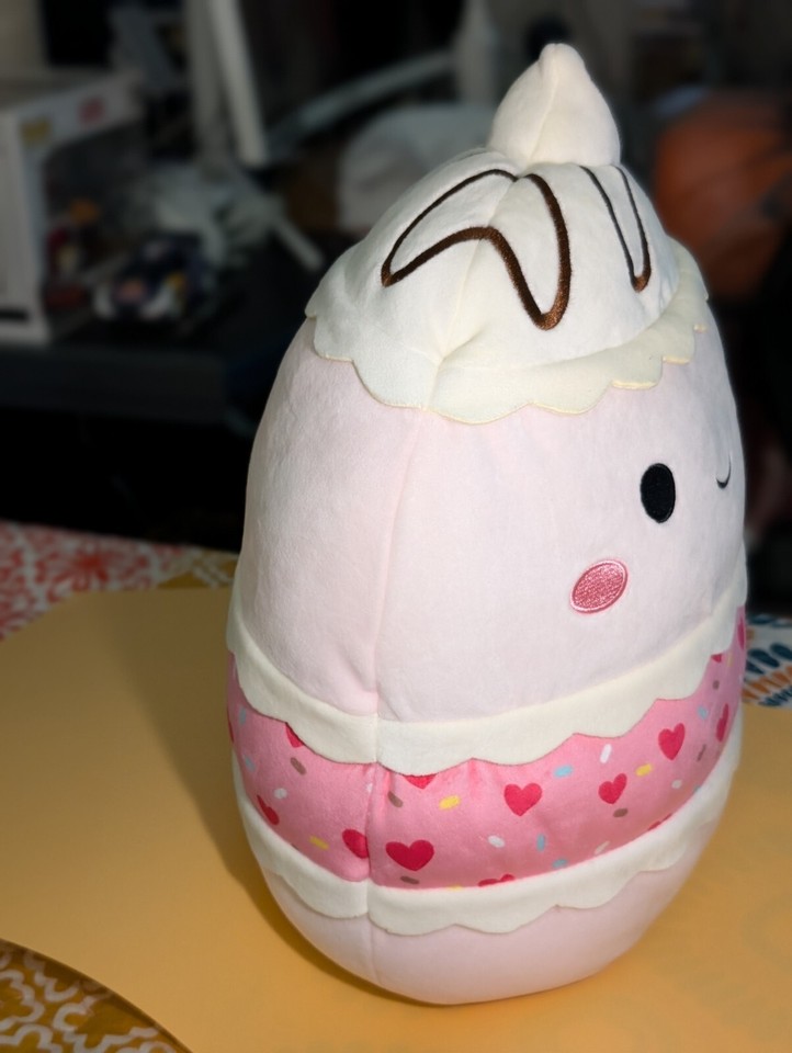 Squishmallows 12” BRINYA Valentine Cake Macaroon Cupcake Hearts NWT | eBay