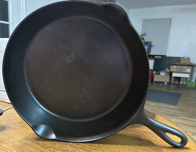 Cast Iron Vintage Favorite Piqua Ware No 8A Cast Iron Skillet | eBay