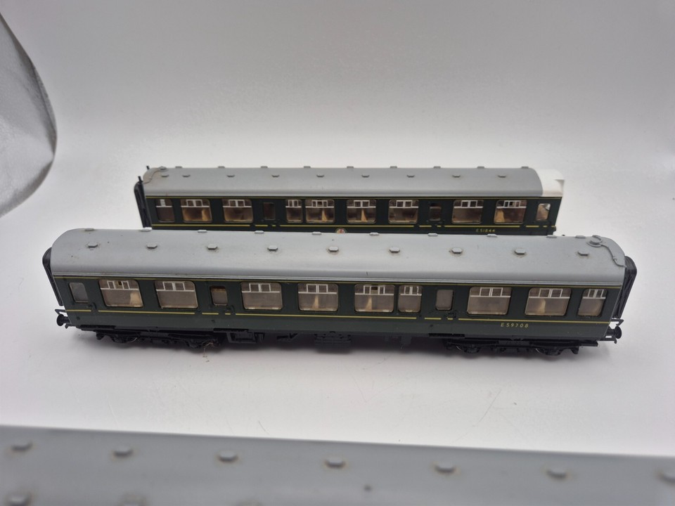 HORNBY 'OO' GAUGE R687 4-CAR BR GREEN CLASS 110 DMU LOCOMOTIVE | eBay UK