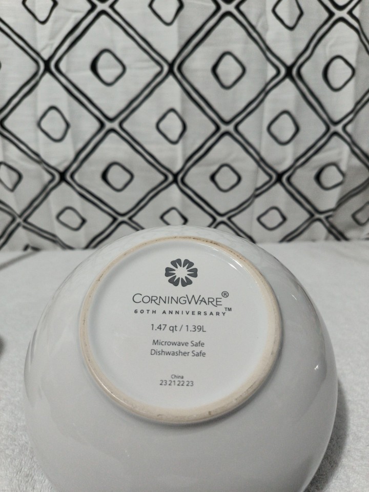 Corning Ware 60th Anniversary 2pc Cornflower Mixing Bowl Set Great ...