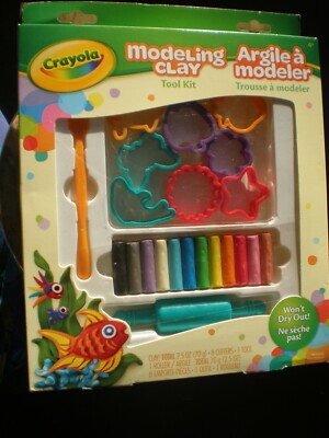 Crayola Modeling Clay Tool Kit with 12 Clay Colors, Rolling Pin & Shape ...
