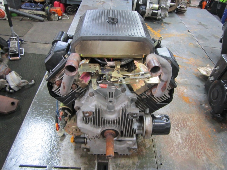 KOHLER COMMAND 27 HP CV7405 S CUB CADET 1554 SUPER GOOD RUNNING ENGINE ...