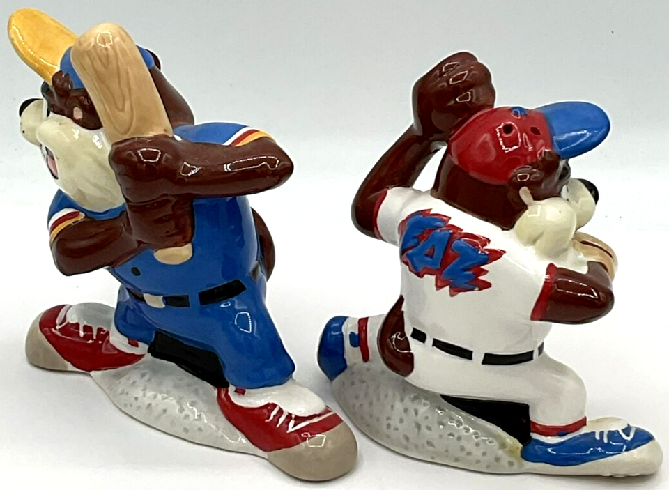 Gibson Warner Bros Tasmanian Devil Salt Pepper Shakers Baseball Taz ...