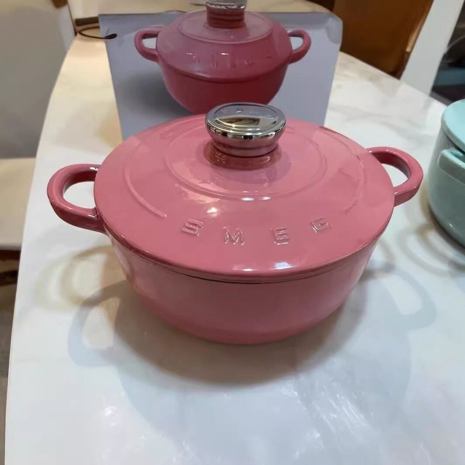 Smeg cast iron pot | eBay
