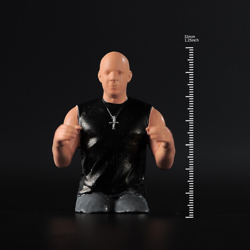 1/24 Vin Diesel Driving Scene Props Mini Doll Figures Fit Cars Vehicles ...