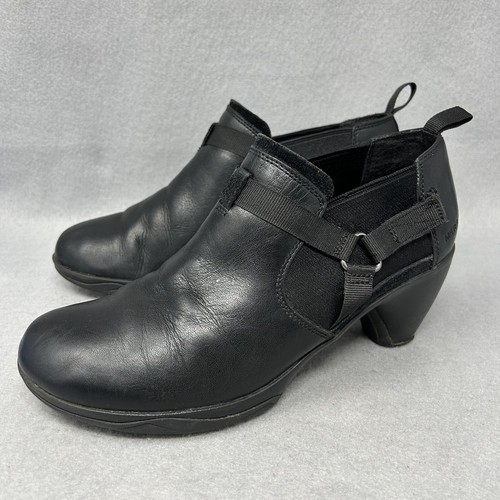 Merrell Evera Rush Women’s Black Leather Stretch Heeled Ankle Booties ...