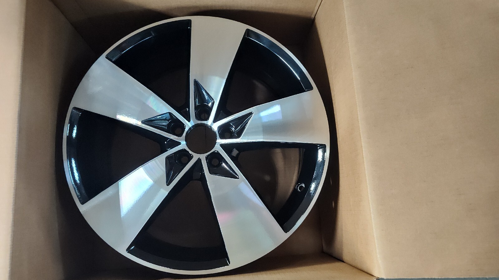Volvo XC40 2019 70463 aluminum OEM wheel rim 19 x 7.5 Machined And ...