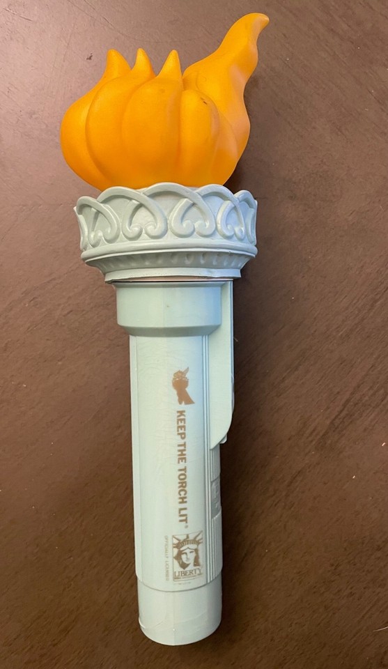 Vintage BMG Statue Of Liberty Torch Flashlight & Glittery Tiara | eBay