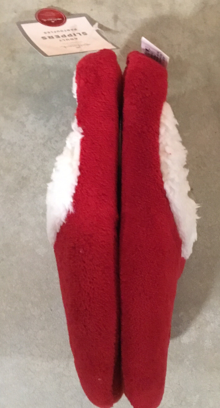 HALLMARK CHANNEL RED CHRISTMAS SLIPPERS NEW WITH TAGS SIZE SMALL | eBay