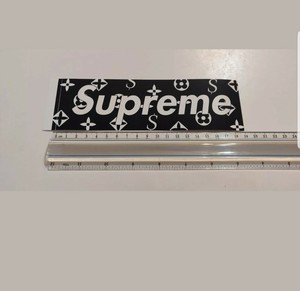 Supreme Lv Stickers | semashow.com