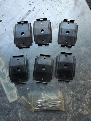 1964 1965 1966 MUSTANG ROCKER PANEL MOLDING CLIP SET LH OR RH #64F ...