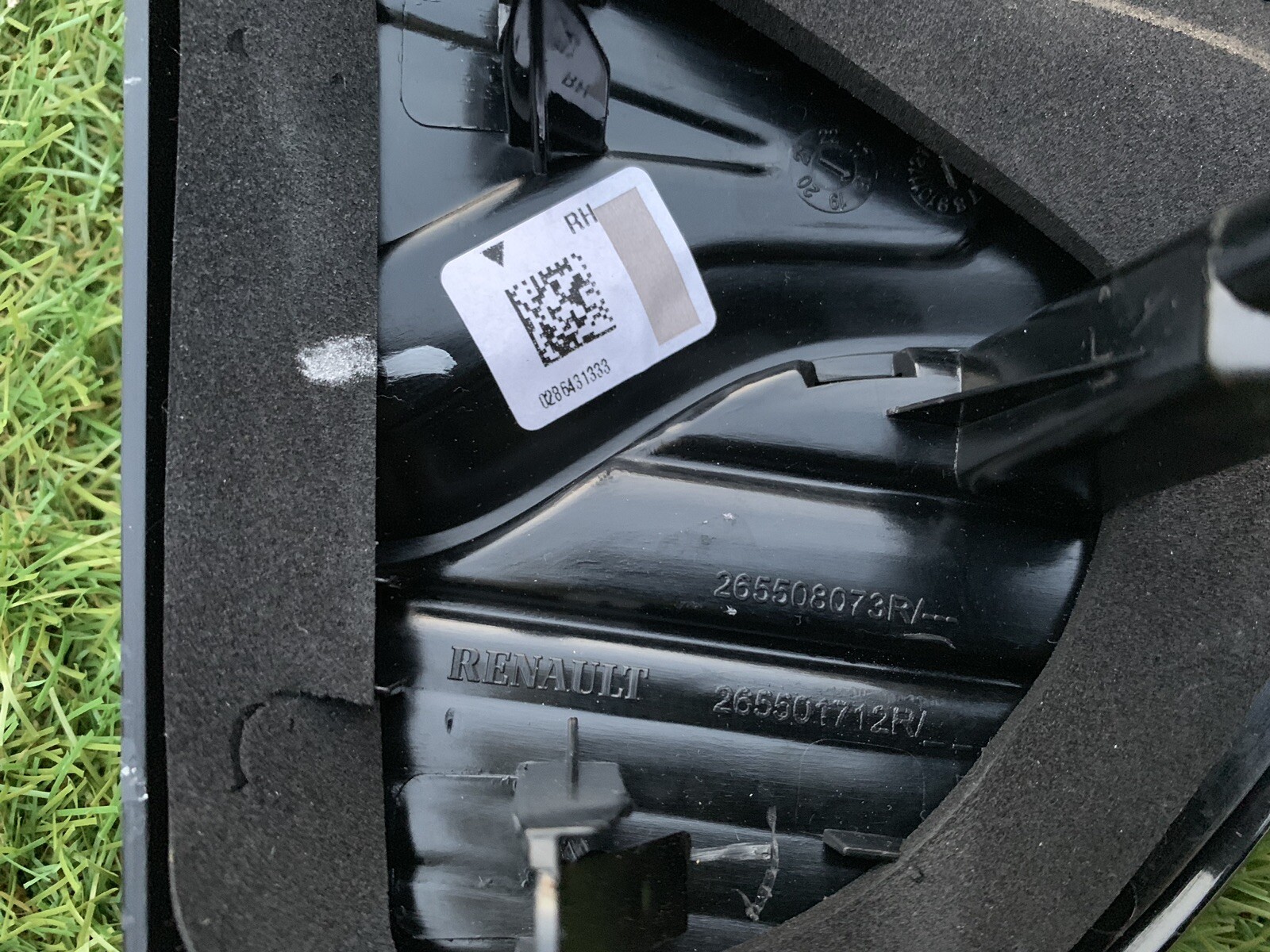 Renault Captur - Passenger Side Rear Inner Lamp Tail Light N/S LEFT ...