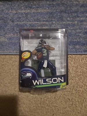 NFL Series 33 Russell Wilson McFarlane Action Figure Seattle Seahawks ...