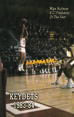 1983-84 VMI VIRGINIA MILITARY INSTITUTE KEYDETS BASKETBALL POCKET ...