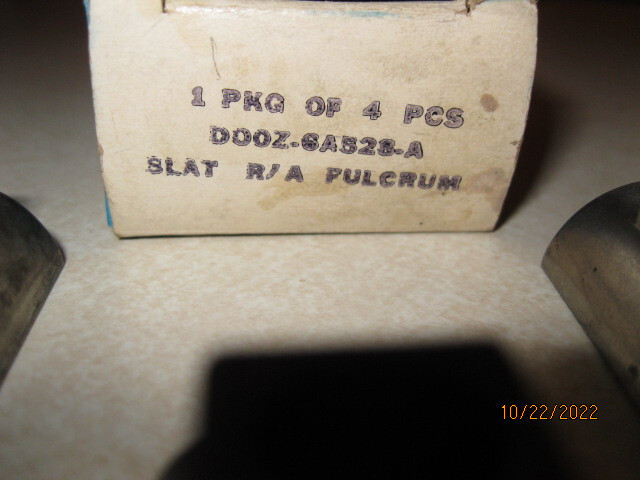 (4) NOS Ford 429 CJ SCJ Pi Boss 302 351 Valve Rocker Arm Fulcrums D0oz ...