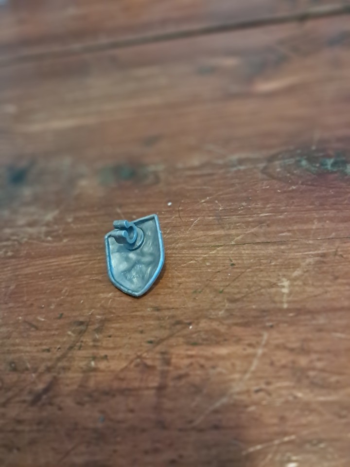 Vintage Princess of Power She-ra Catra silver shield | eBay