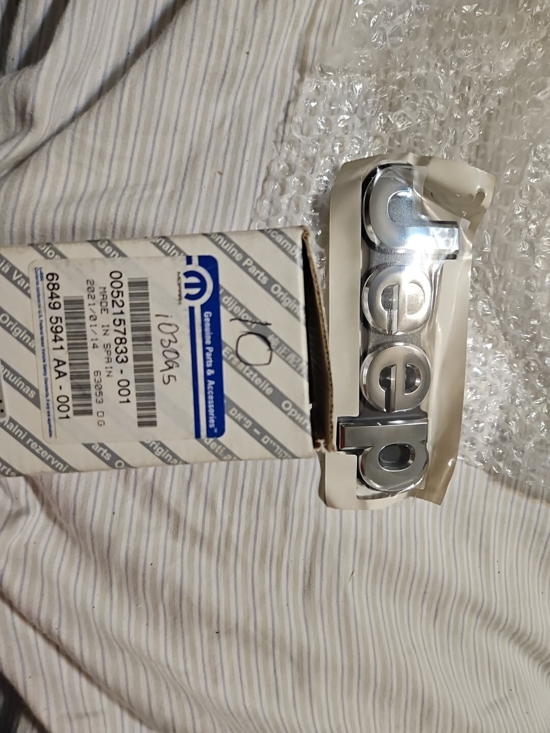 Genuine Mopar Jeep Nameplate 68495941AA | eBay