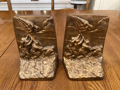 Vtg WWII MARINES CHALK WARE ART SCULPTURE BOOKENDS IWO JIMA USMC ...