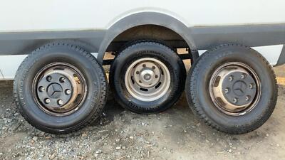 Dodge Sprinter Van 3500 3.0L Diesel Wheel And Tire Set 2007 Yokohama ...