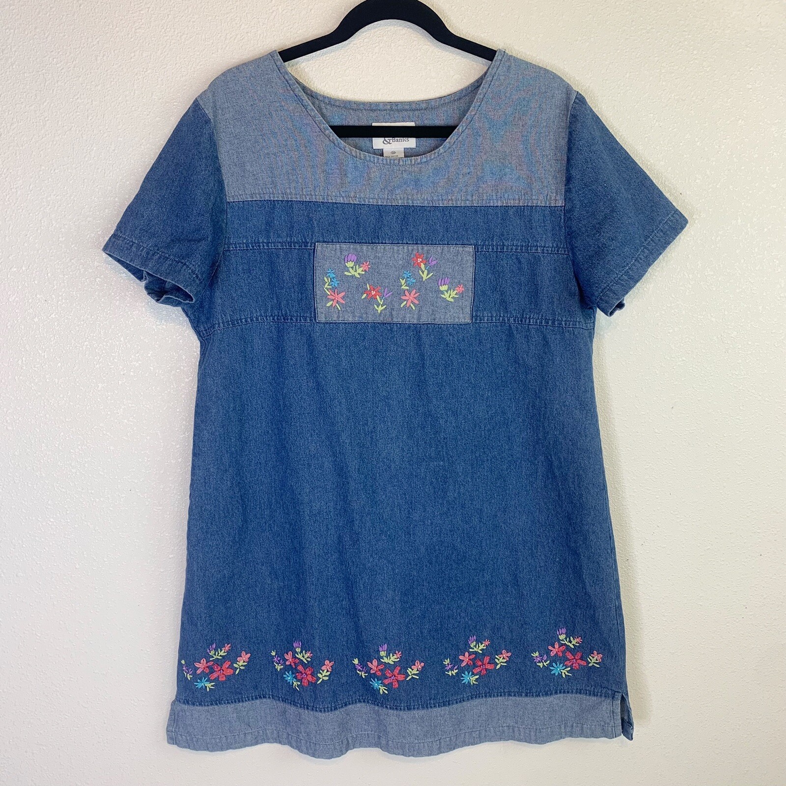 Vintage Christopher Banks Womens Denim Dress Embroide… - Gem