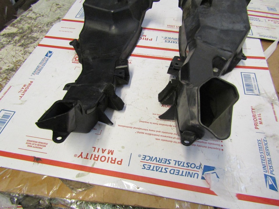 2008-2016 YAMAHA YZF R6 OEM RIGHT LEFT AIR INTAKE DUCTS | eBay