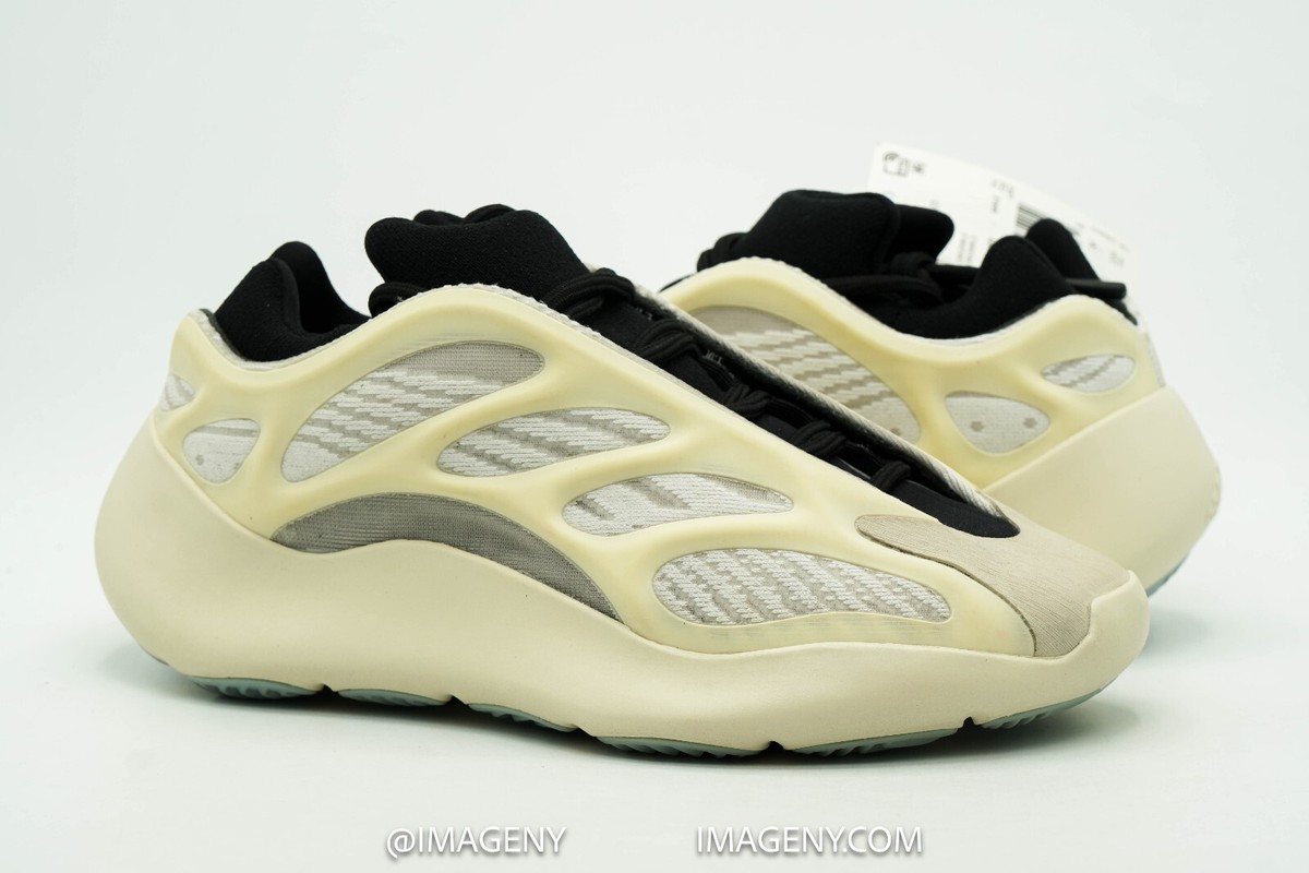 ADIDAS YEEZY 700 V3 USED SIZE 4 AZAEL FW4980 KANYE WEST | eBay ADIDAS YEEZY 700 V3 USED SIZE 4 AZAEL FW4980 KANYE WEST | eBay