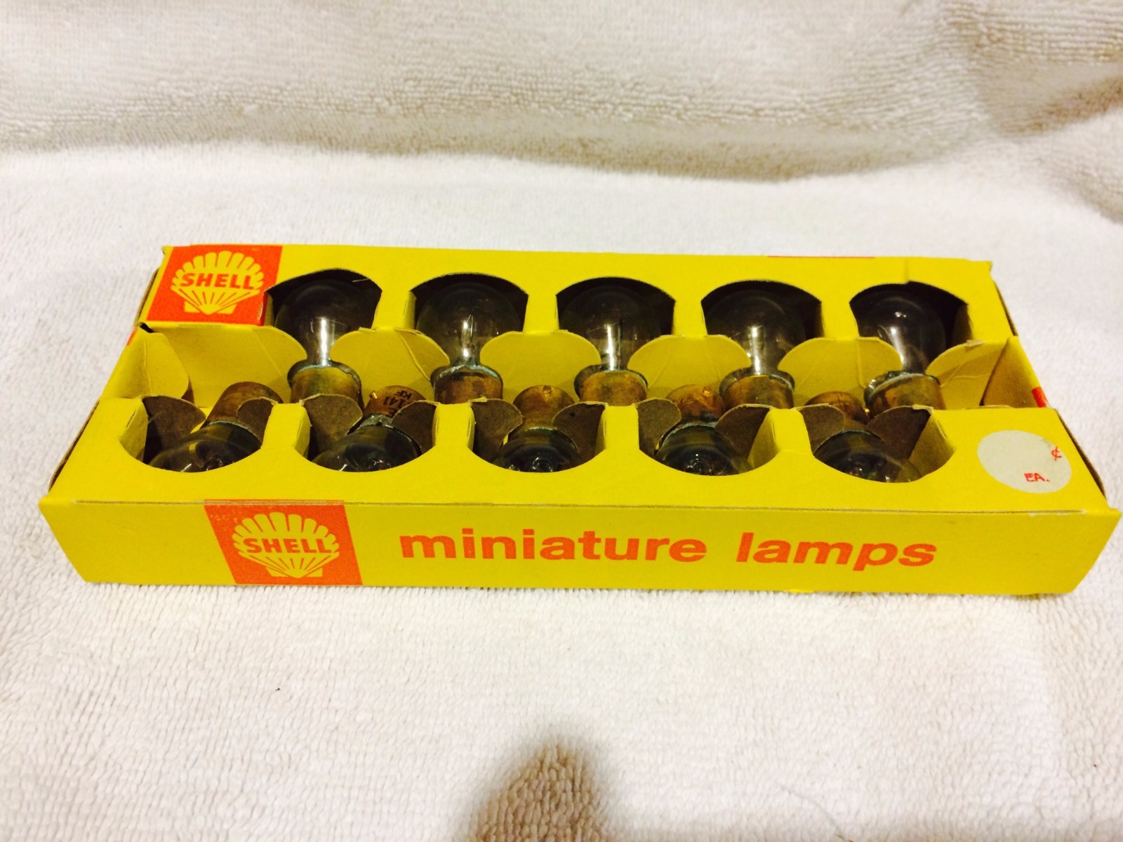 Vintage Shell Gasoline service station Bulbs - Lamps GE 1141 BULB 12 ...